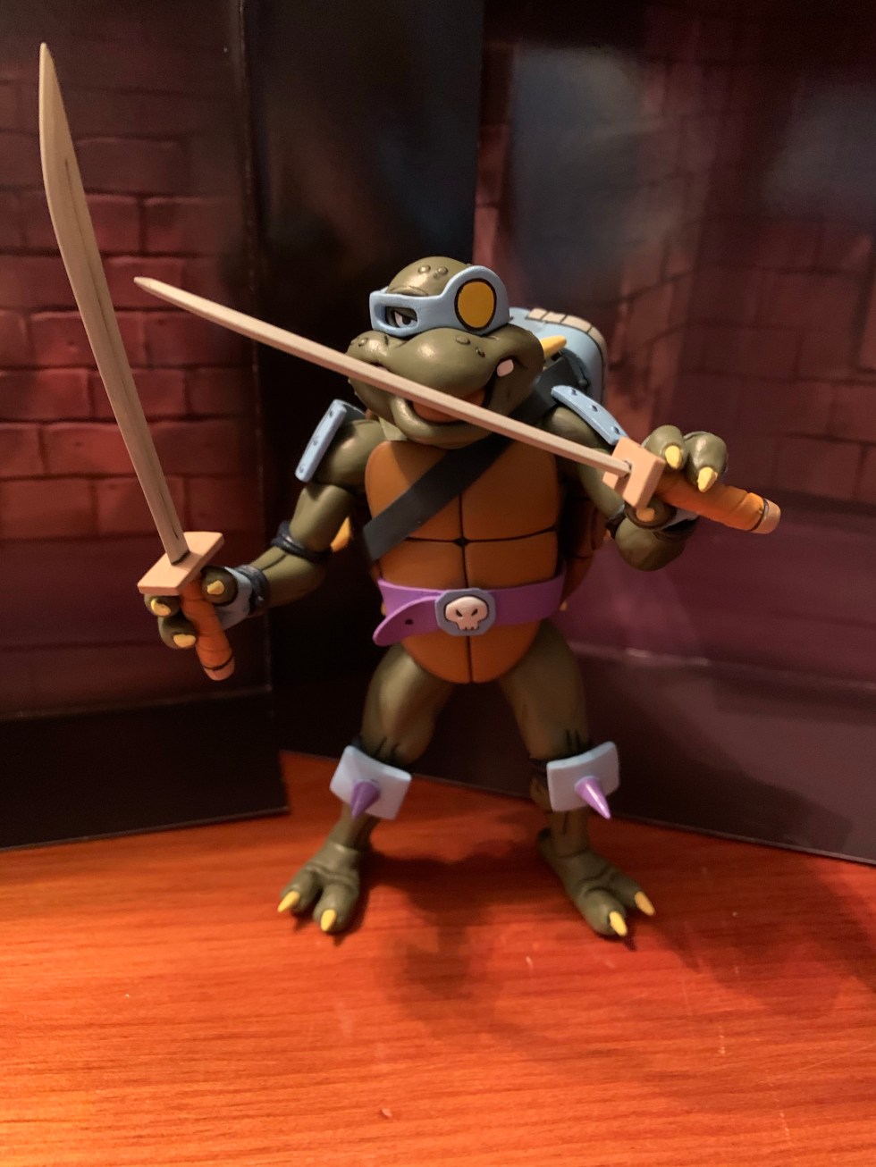 NECA TMNT Cartoon Slash and Leatherhead | The Nostalgia Spot