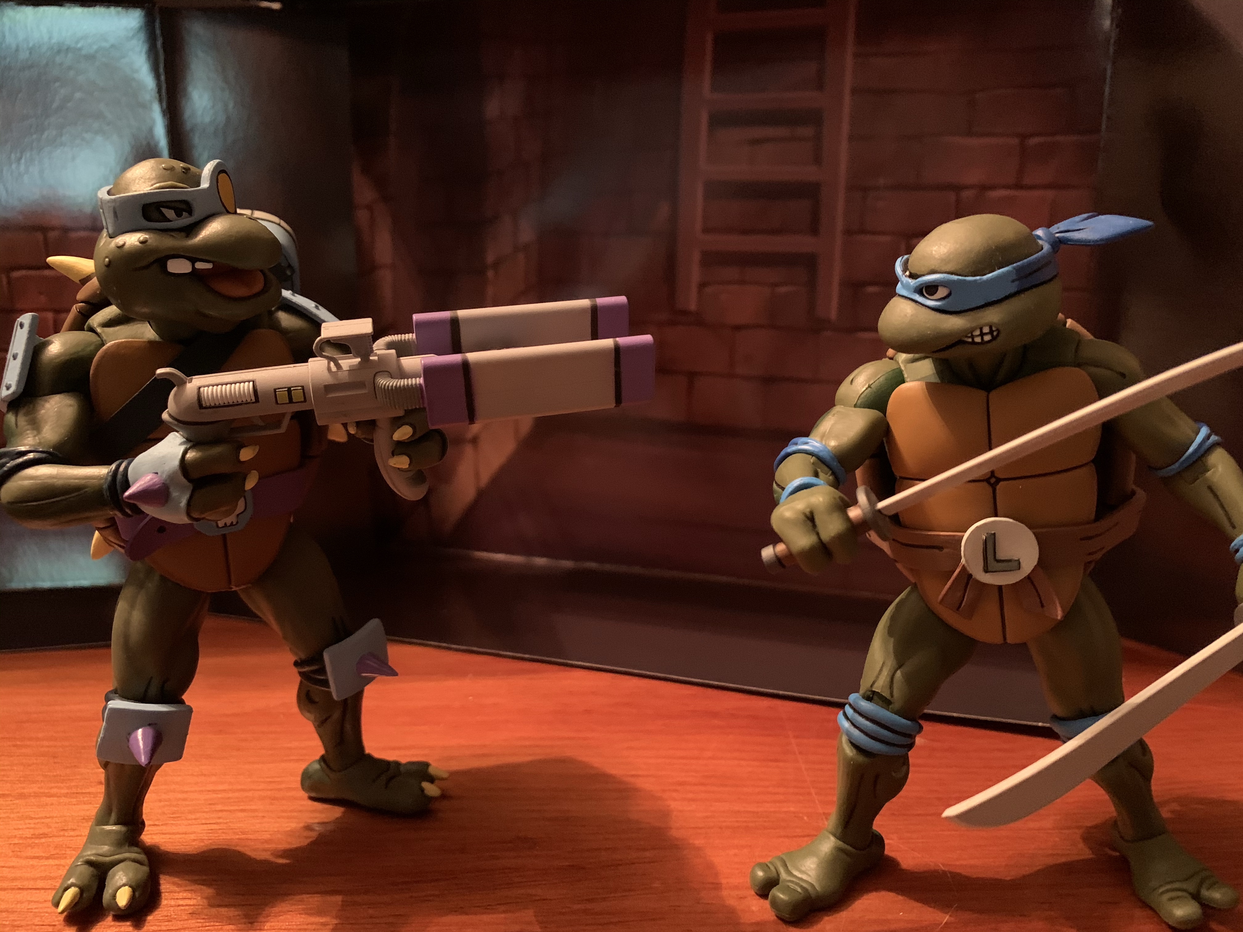 NECA TMNT Cartoon Slash and Leatherhead | The Nostalgia Spot