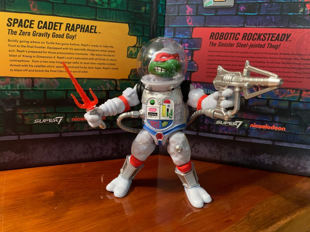 Super7 TMNT Ultimates! Space Cadet Raphael | The Nostalgia Spot
