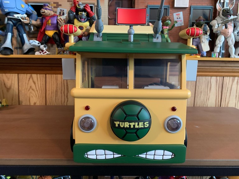 NECA TMNT Toon Turtle Van | The Nostalgia Spot